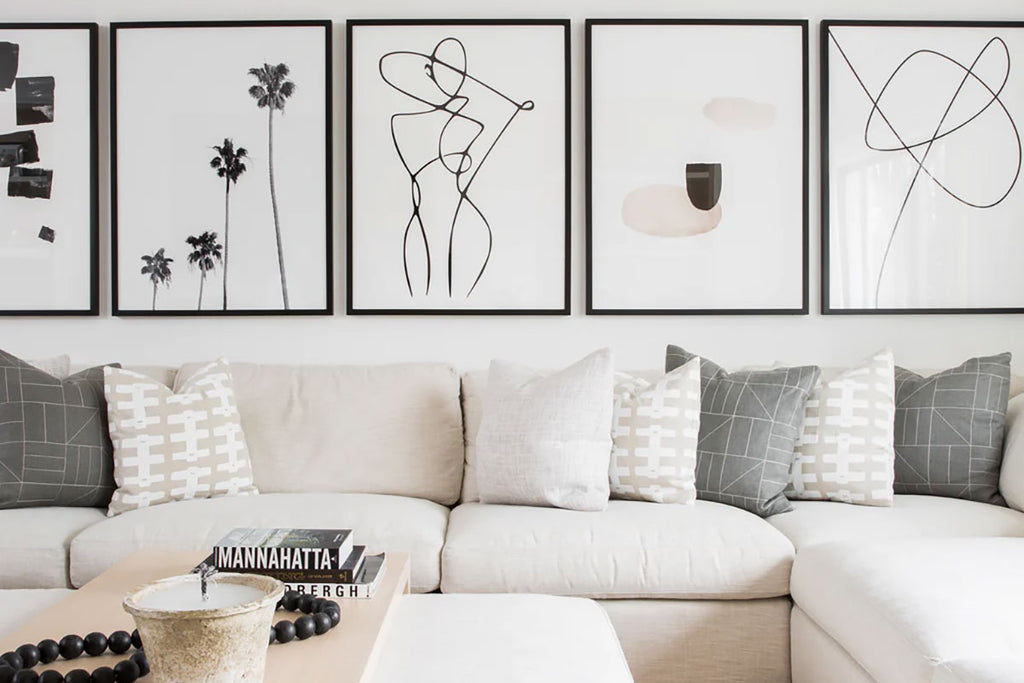 Top 4 Ways to Decorate With Throw Pillows for a Stunning Sofa Setting ...